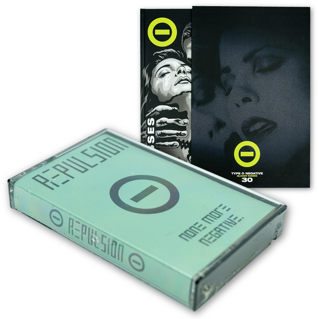 Type O Negative: Bloody Kisses 30 - Repulsion Artifact Edition – Z2 Comics